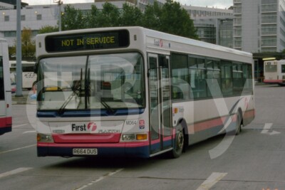 Bus Photo - First Glasgow MD64 R664DUS Dennis Dart SLF Plaxton Super ...