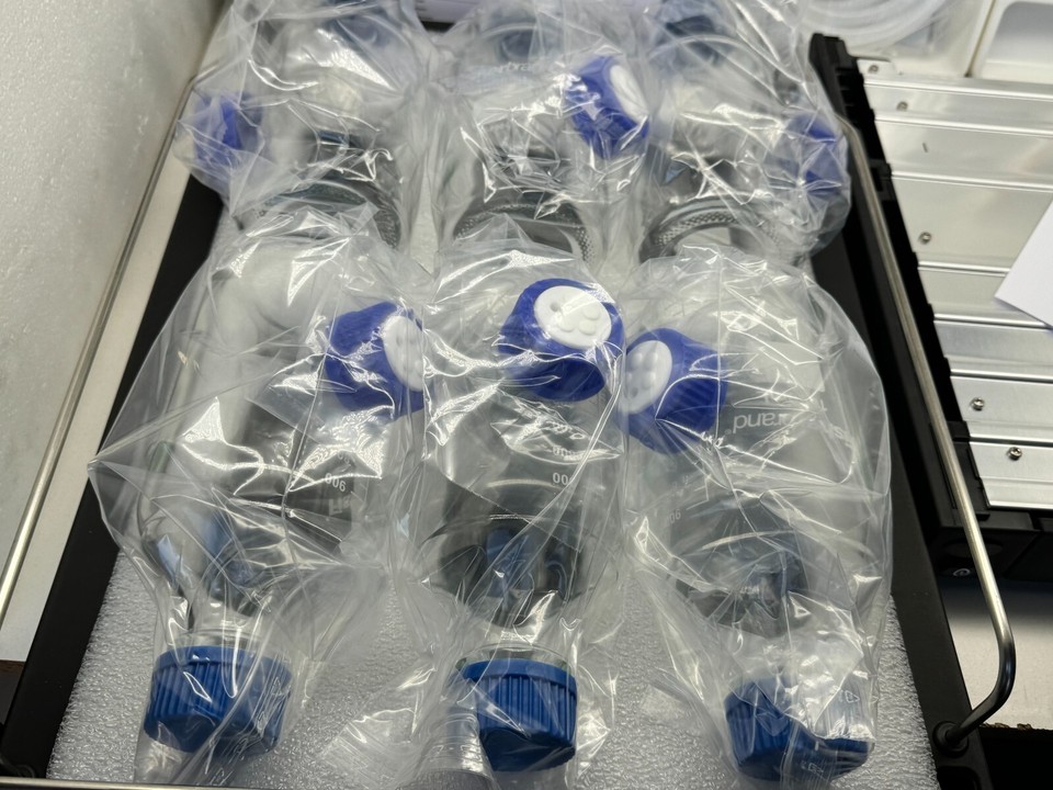 Thermo Fisher VF-S01-A-02 System Base Kit for Vanquish Horizon/Flex ...