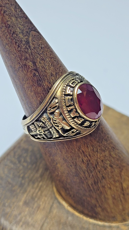 Vintage Jostens 1964 Fairforest High School SC Class Ring 10K Yellow ...