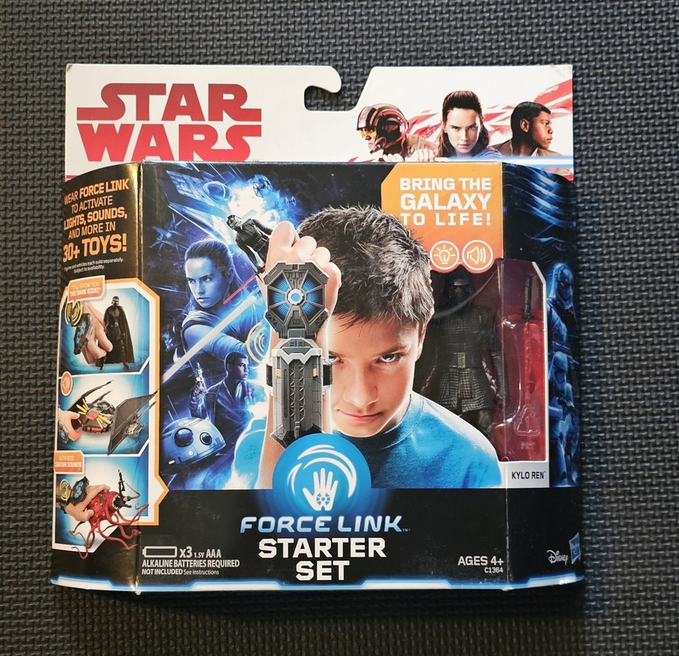 Hasbro Star Wars Force Link Starter Set including Force Link Action ...