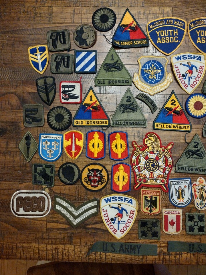 Vintage lot of 71 US Army military patches collection, Vietnam, Desert ...