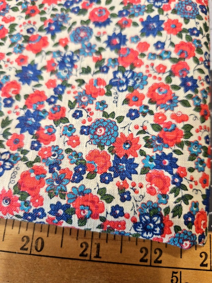 Vintage Concord Kettle Cloth Linen Type Fabric Cotton FLOWER POWER 32 ...