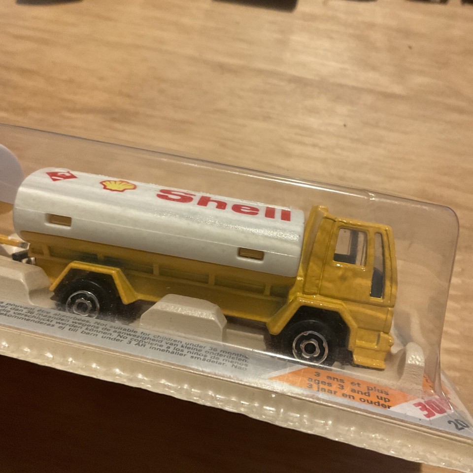 Majorette Series 300 Shell Oil Tanker plus Trailer Die Cast model 327 ...