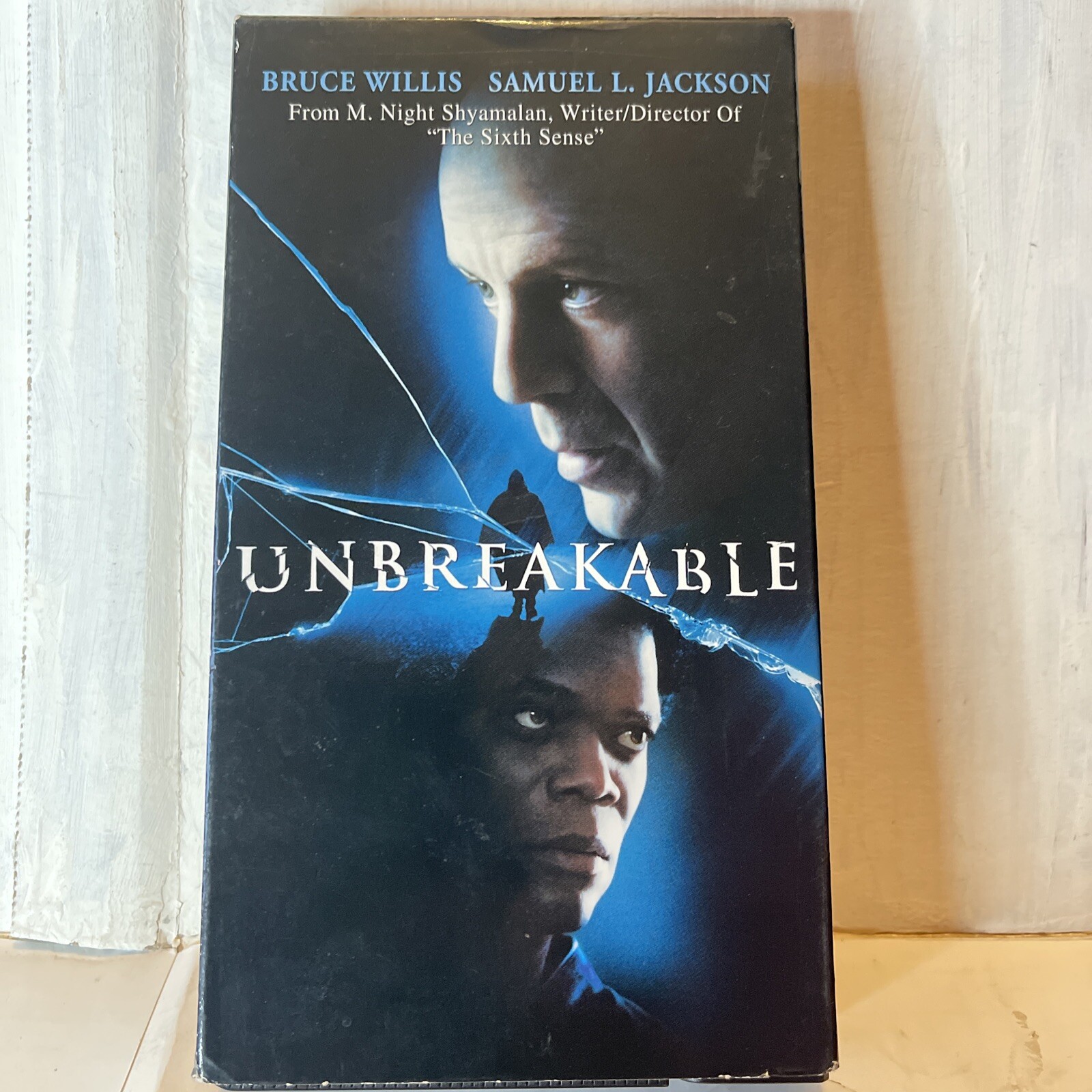 Unbreakable (VHS, 2001) 786936146028| eBay