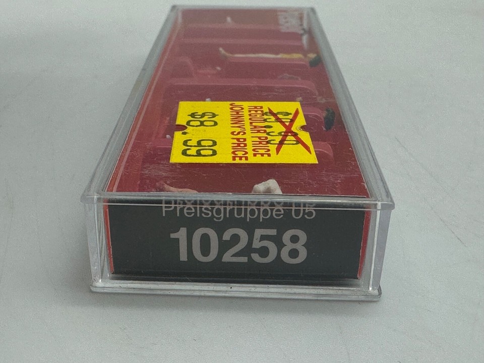 Preiser HO Scale #10258 Set of 6 Girls Meeting Figures, 1:87, NIB, Lot ...