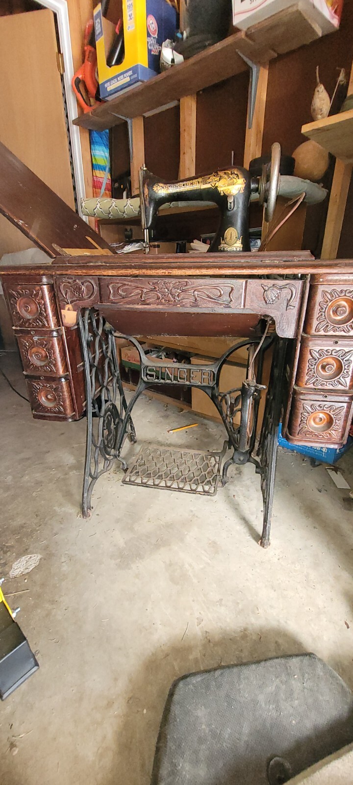 Antique 1904 Singer Sewing Machine Model 15 with treadle | eBay