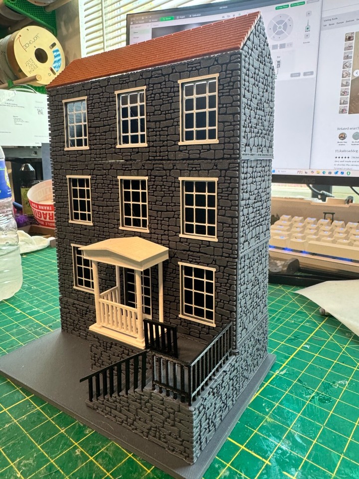 O Scale Harpers Ferry "Town INN" | eBay