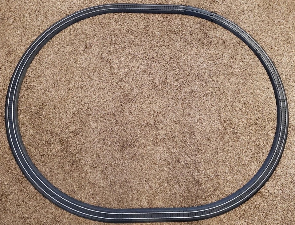 Life-Like Power-Loc Track Black 12 pieces R18" Curve & 4 pieces ...