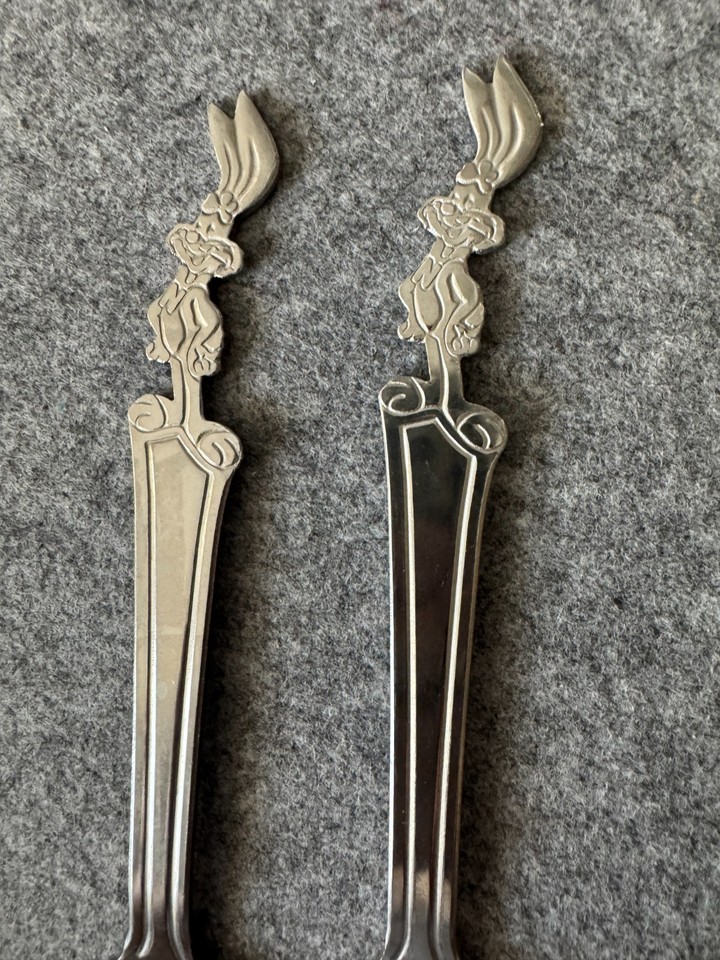 Set of 2 Vintage Nestle Quik Bunny Spoons Stainless 7.5" Nesquik Quick ...