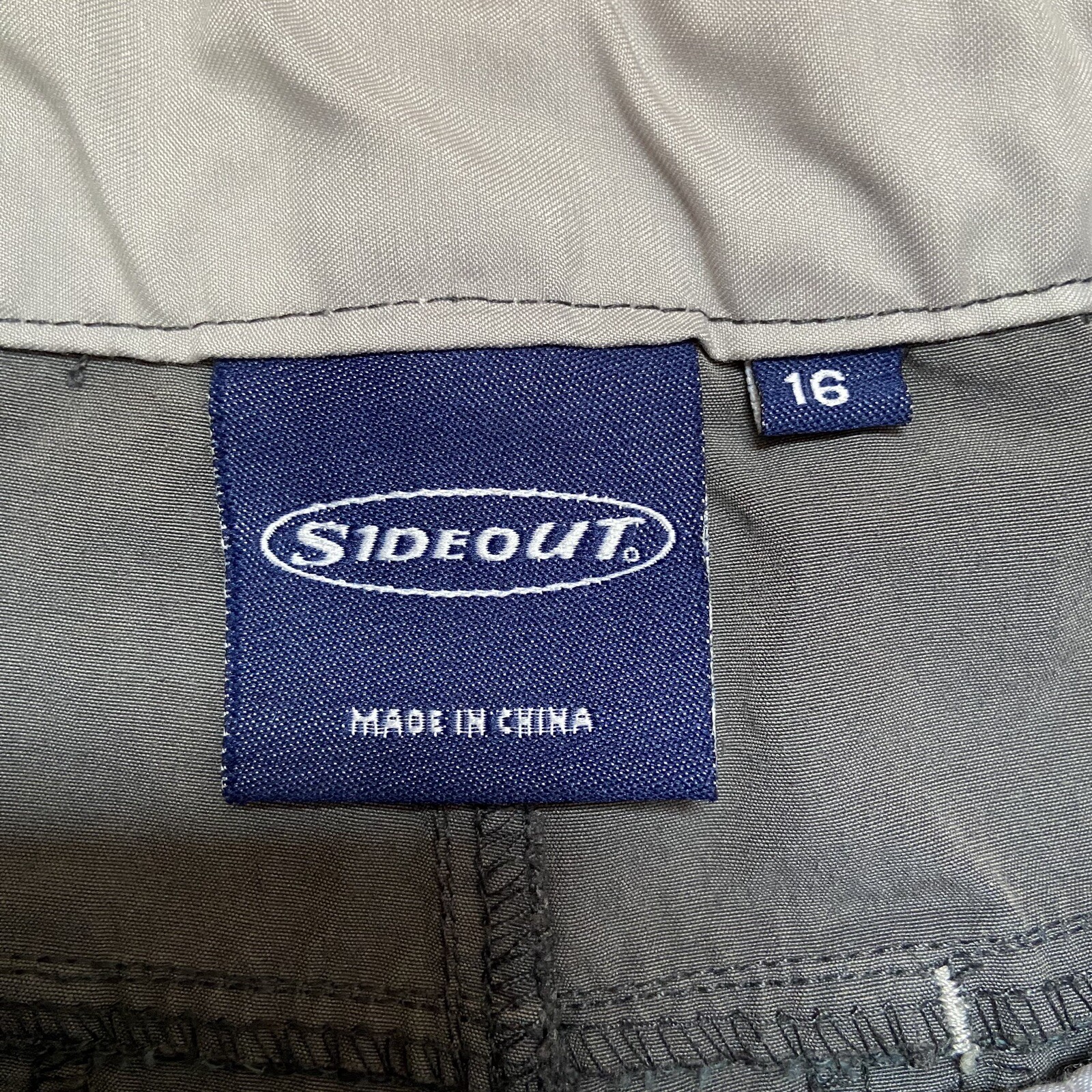 Vintage Sideout Women’s Y2K Cargo Ankle Zip Off Pants - Gem
