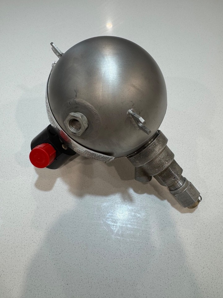 KIDDE AEROSPACE A829700-5 AIRCRAFT ENGINE FIRE EXTINGUISHER BOEING WK ...