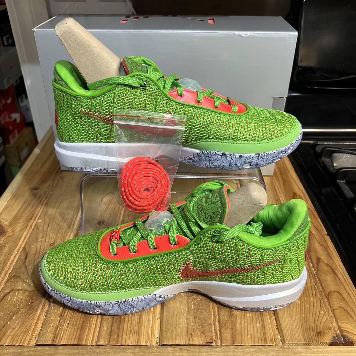 Lebron 2022 Christmas Shoes