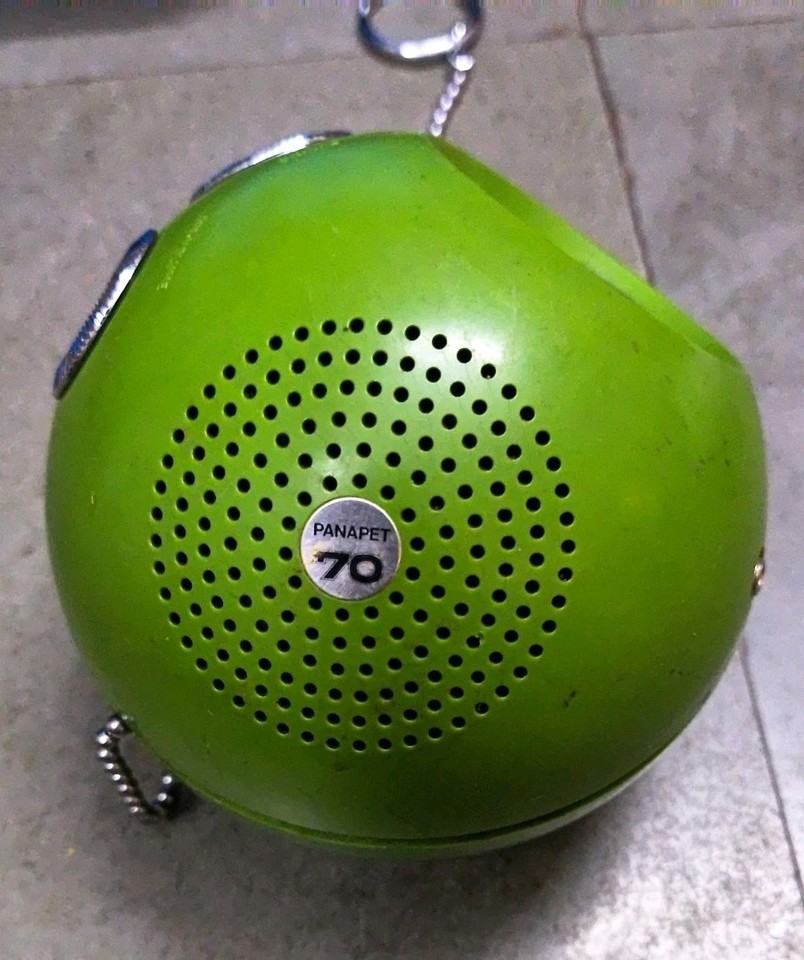 Vintage Panasonic Panapet R-70 Green Ball AM Radio 1970s Japan WORKING ...