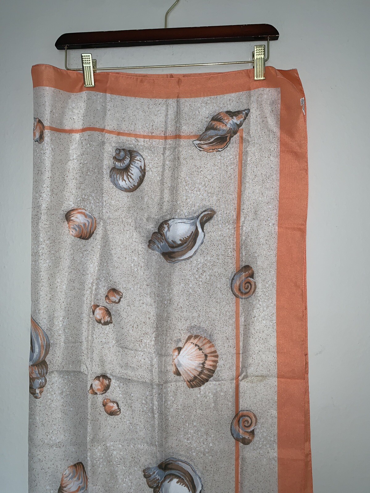 1980 VINTAGE AVON SEASHELL BEACH SQUARE SCARF- X14 - Gem