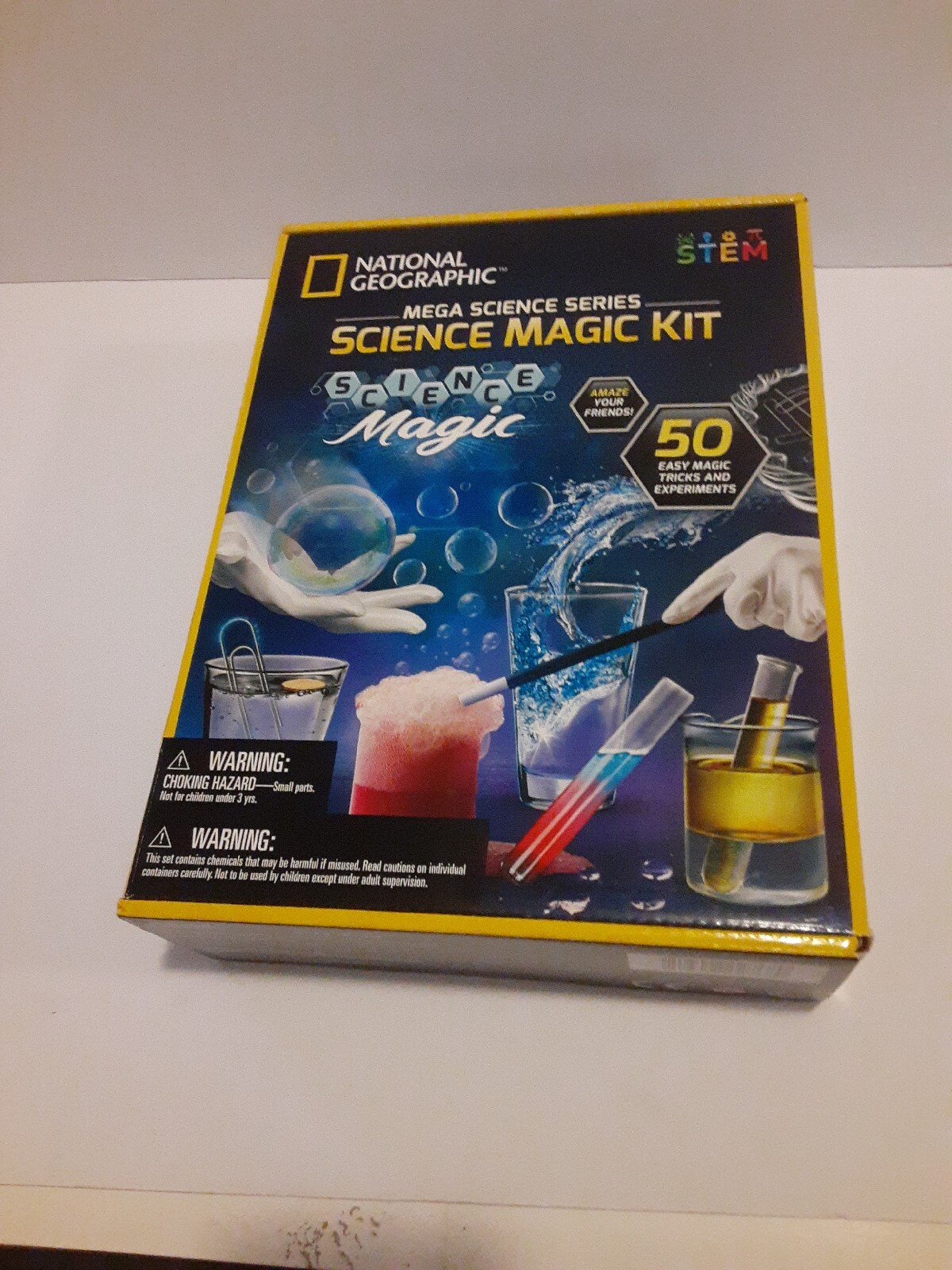 National Geographic Science Magic Kit - Perform 20 Unique Science ...
