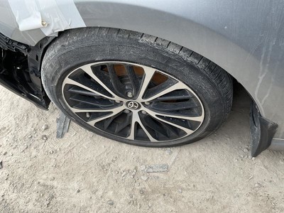 Wheel 18x8 Alloy 20 Spoke Silver And Black Fits 18-21 CAMRY 3779983 | eBay