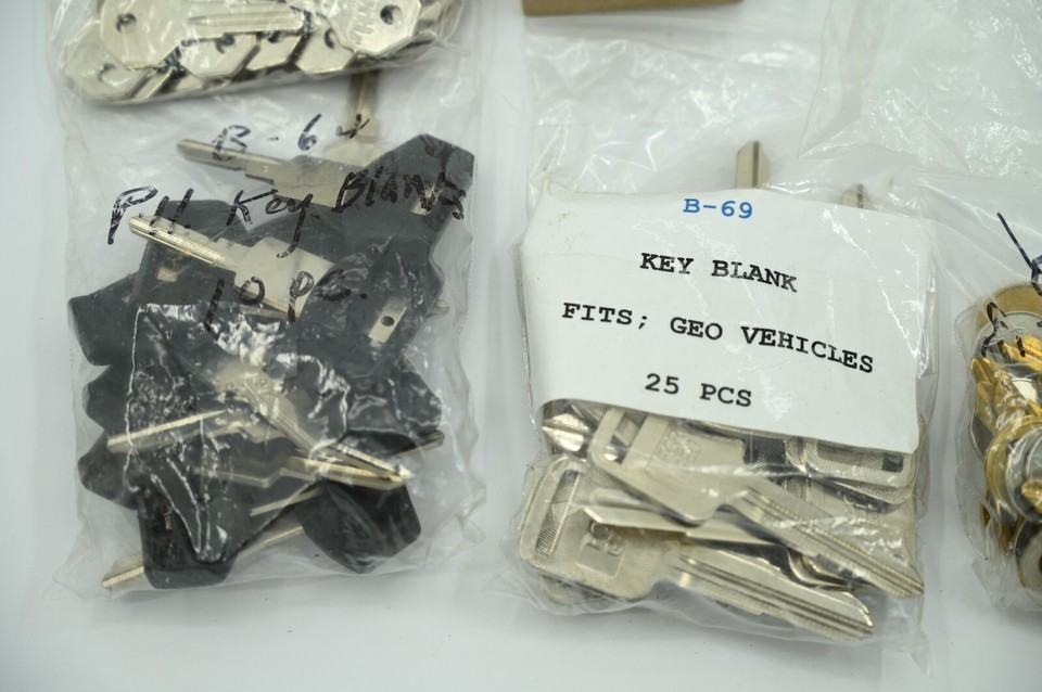 Huge Lot of Assorted Automotive Key Blanks Ilco Curtis NEW Unused | eBay