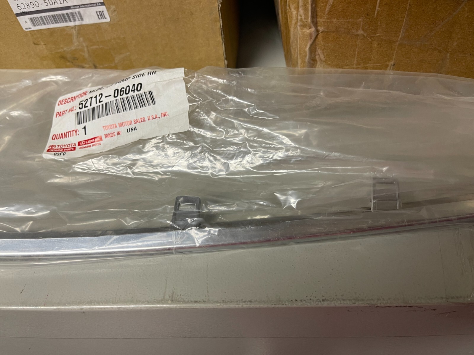 52712-06040 Bumper Trim Protection Strip Right For TOYOTA Camry | eBay