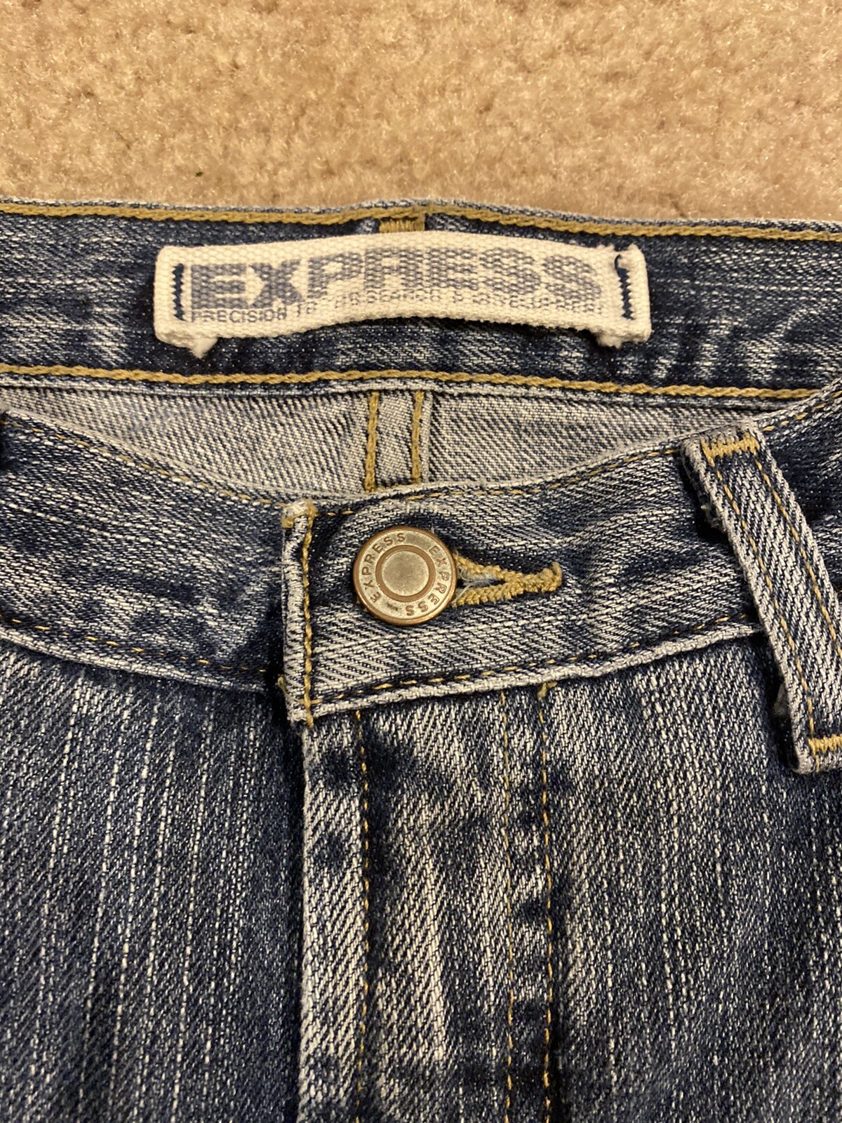 EXPRESS Womens Precision Fit And Flare Denim Jeans Li… - Gem