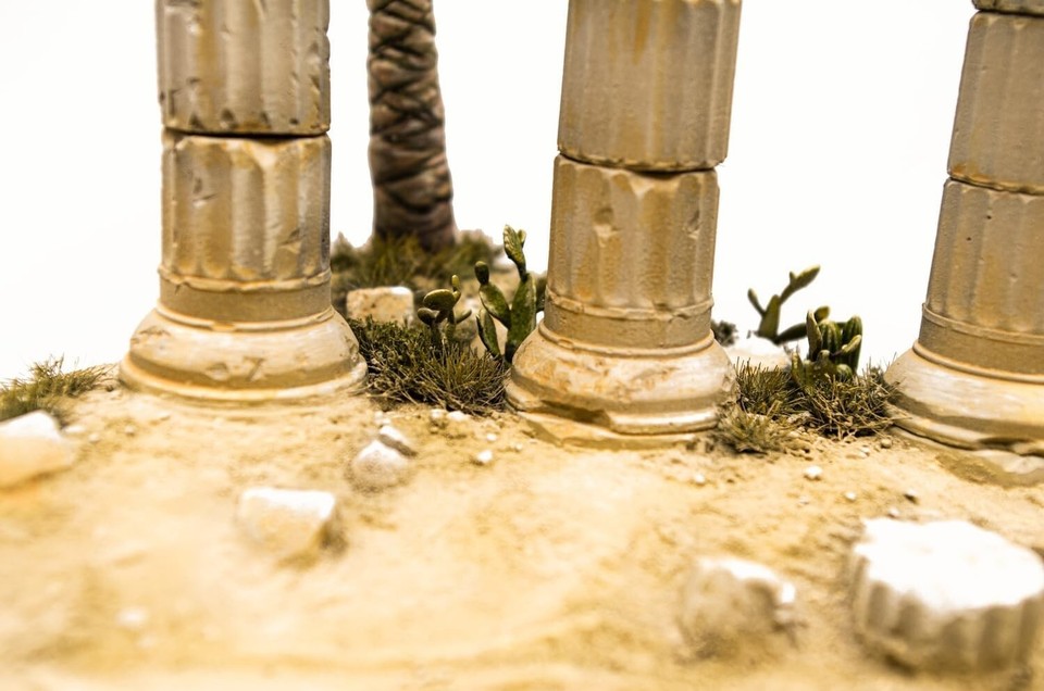 1/35 Diorama Base North African Temple Diorama Scene Model Kit RTD35032 ...