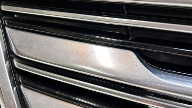Genuine OEM GM 2017 2018 2019 Cadillac Xt5 Front Radiator Grille ...