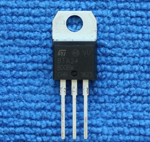 10pcs BTA24-800BW BTA24-800 25A TRIACS TO-220 | eBay