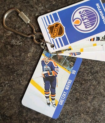 1983-84 Souhaits Renaissance Edmonton Oilers Keychain Tag Team Set With ...