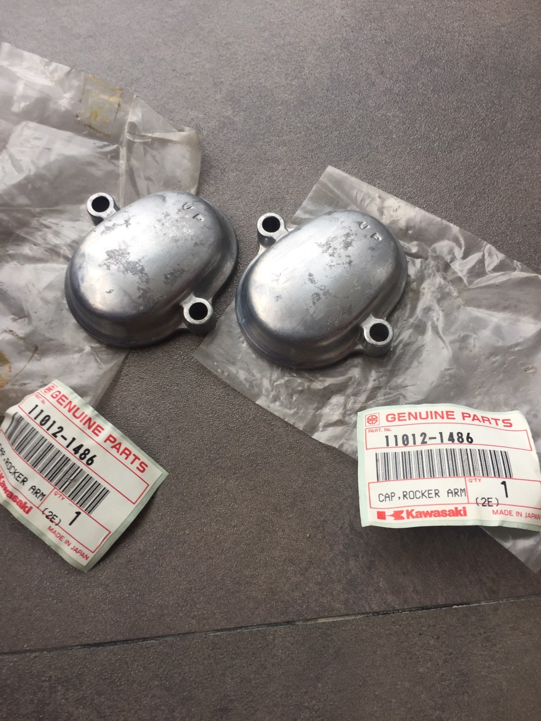 KAWASAKI KZ250 KLT160 KLF185 KLF220 KLF300 ROCKER ARM CAP (QTY.2) NOS ...