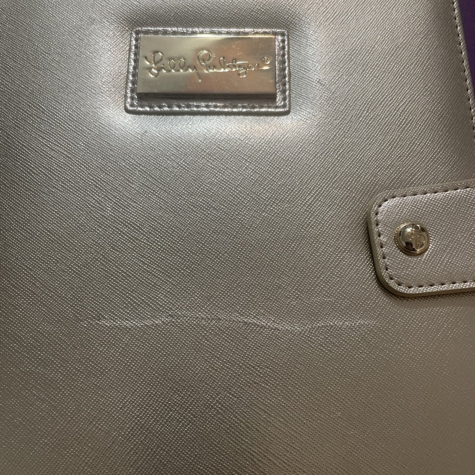 Lilly Pulitzer Hidden Agenda Folio Gold Leatherette Cover Hot Pink ...