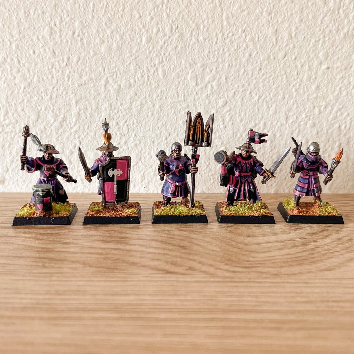 Warhammer Fantasy Battles - Painted Bretonnia Army - BoxedUp Warhammer Fantasy Battles - Painted Bretonnia Army - BoxedUp