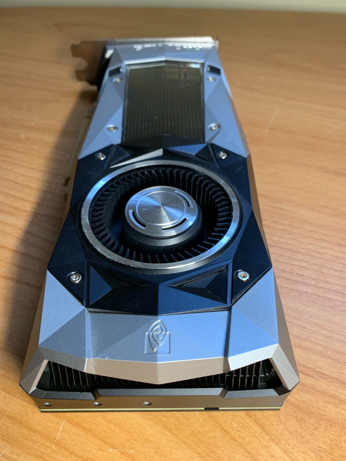 NVIDIA GEFORCE GTX 1080 8GB Gamming GRAPHIC CARD 900-1g413-0000-000 ...
