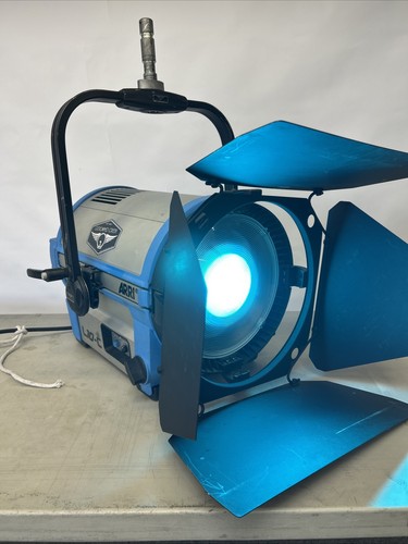 Arri L10-C color LED Fresnel | eBay