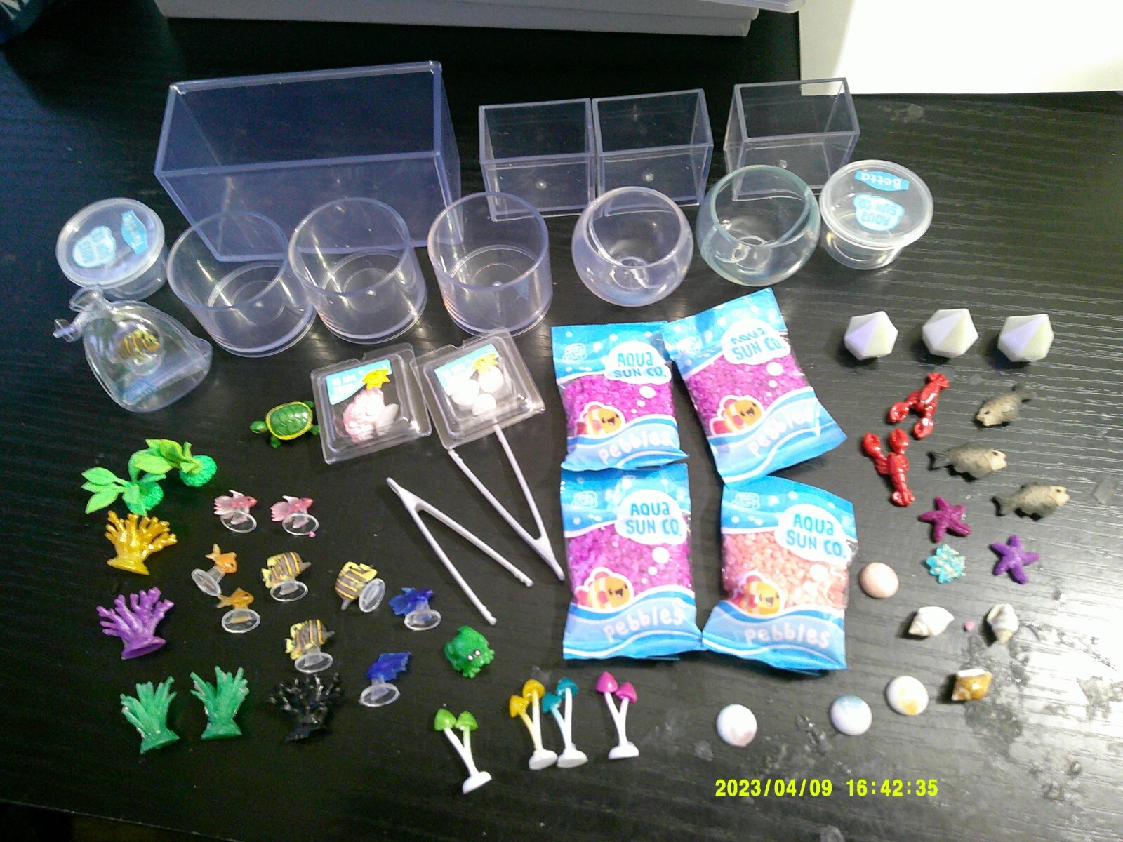 HUGE NEW MIX lot MINIVERSE LIFESTYLE ALL FISH TANKS goldfish pink beta ...