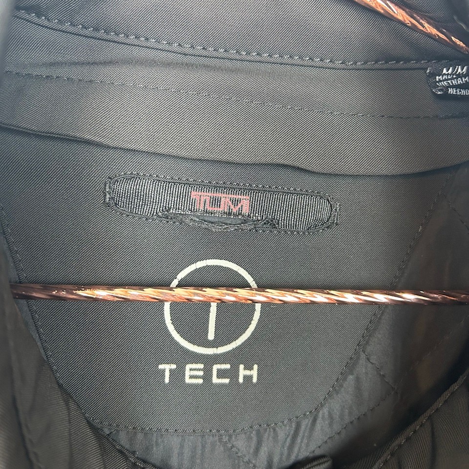 TUMI Tech Black Essential Rain Jacket Coat Men’s M | eBay