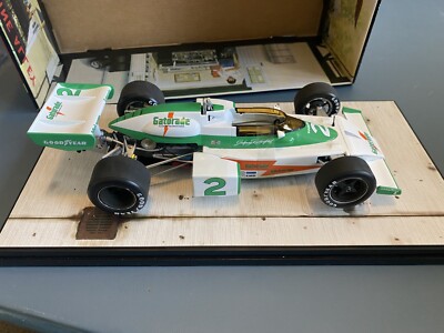 CAROUSEL 1. 1/18 Indy 500 #2 Johnny Rutherford 1975 Gatorade McLaren ...
