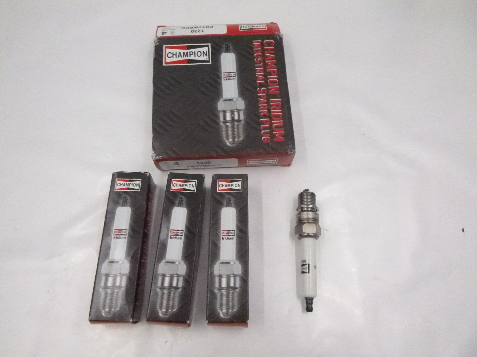 Champion FB77WPCC - Alternative spark plugs