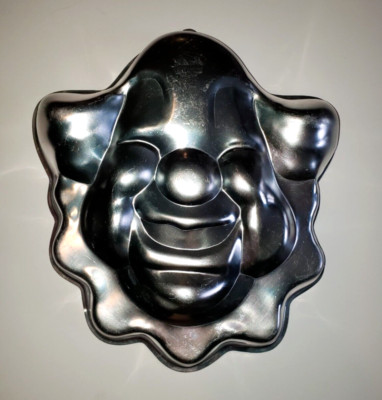 Vintage 1974 Wilton Funny Clown Smiling Circus Clown Face Bozo Cake Pan ...