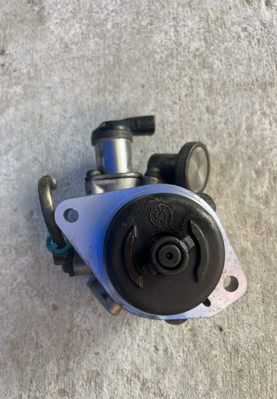 2004 Isuzu Rodeo Direct Injection V6 GDI High Pressure Fuel Pump Hfp198 ...