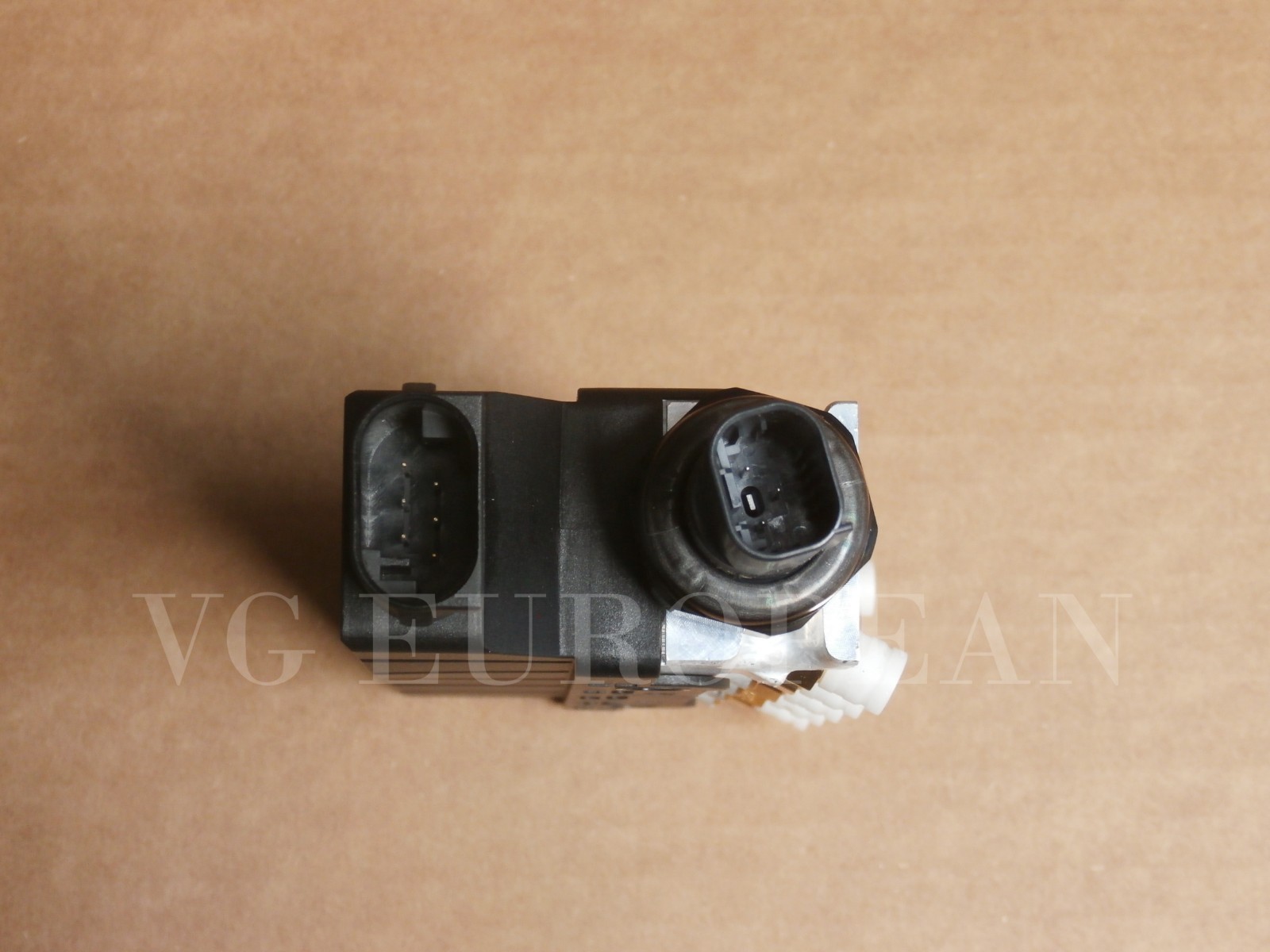 Mercedes-Benz W220 Air Suspension Valve A2203200258 S Class for sale ...