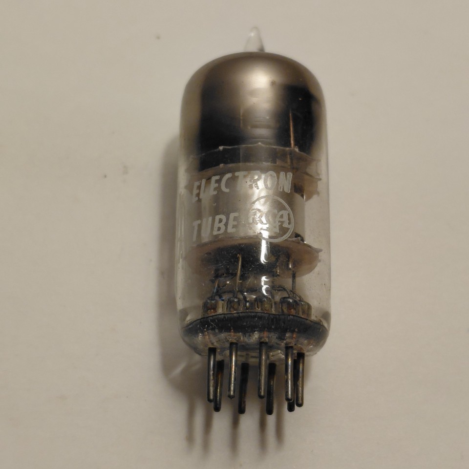 Tested ~ Lot Of 4 RCA Electron Tube Vacuum Tubes 12AX7 ~ 6X4 ~ 5879 ...