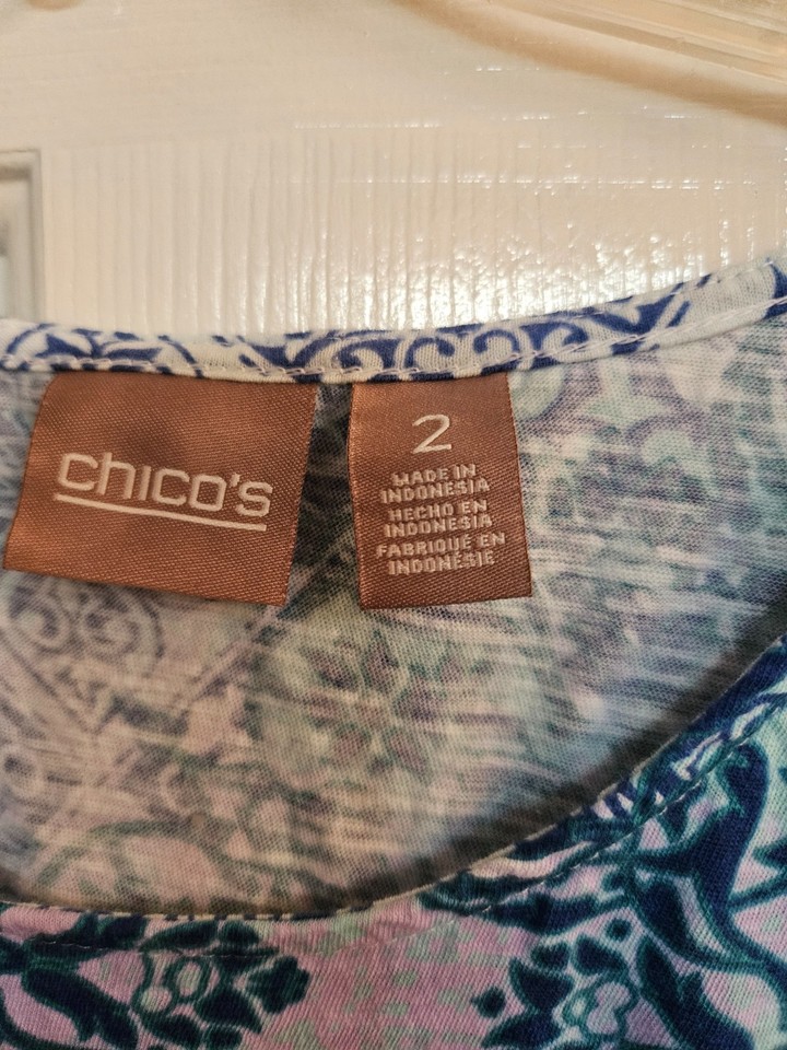 CHICO'S MULTI COLOR 100% COTTON CAP SLEEVE ROUND NECK SIZE CHICO'S 2 ...