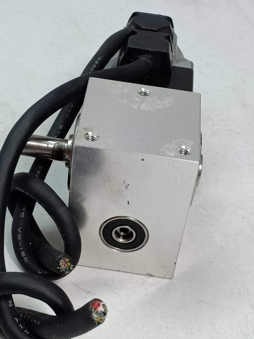 Allen Bradley Inverter Duty AC Servo Motor+GYSIN CH-4452 ITINGEN . | eBay