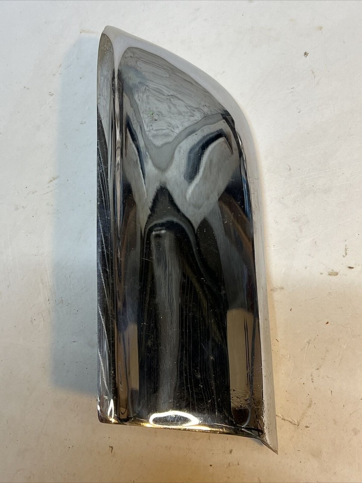 OEM 1964 Lincoln Rear Bumper Guards Pair License Plate Side RH-LH ...