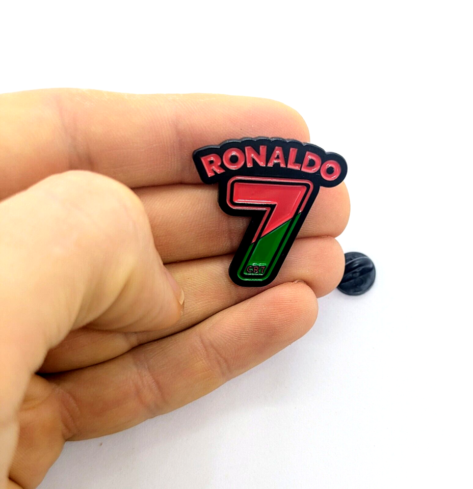 CRISTIANO RONALDO PIN "CR7" Portuguese Soccer Superstar Gift Enamel ...