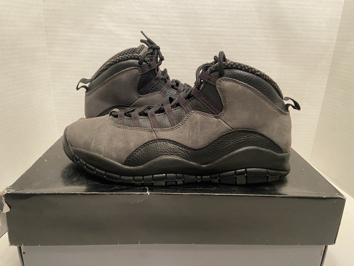Jordan 10 Shadow The Air Jordan 10 "Shadow" Returns Holiday 2025