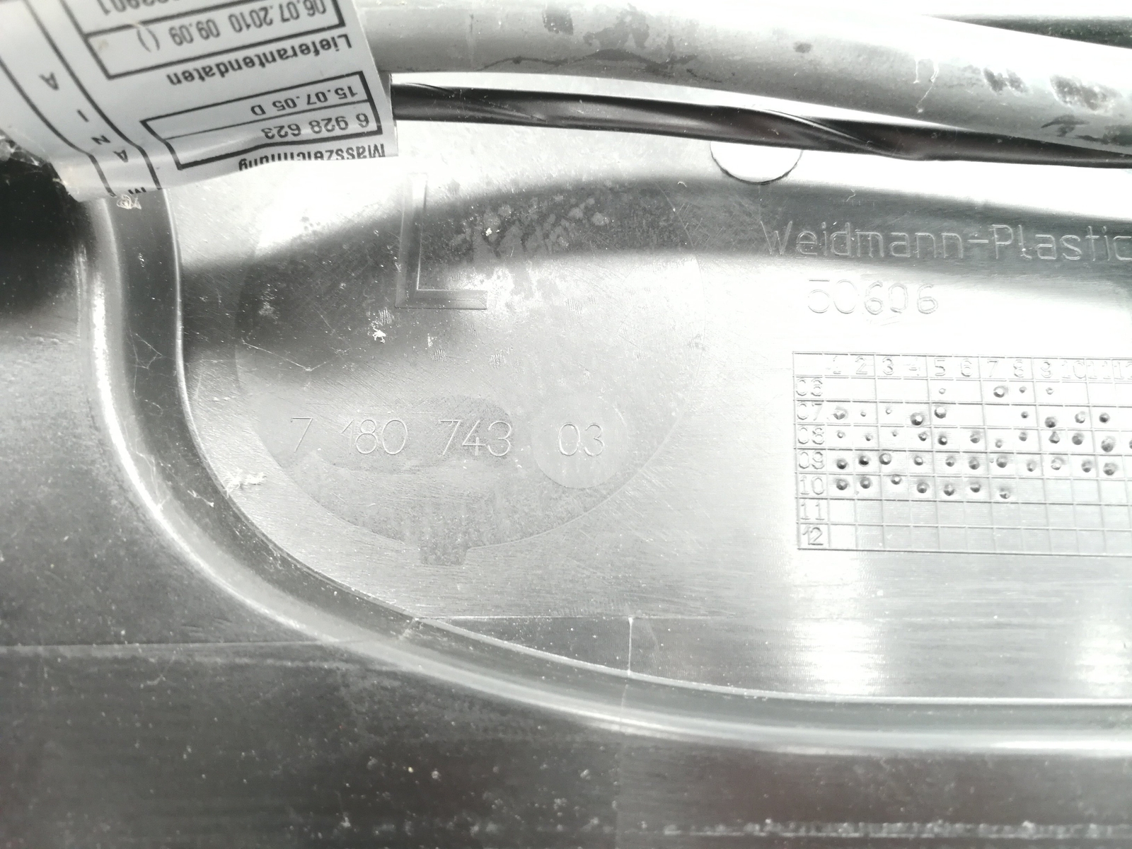 BMW 3 Touring E91 Front Wiper Cowl Trim 718074303 15677210 2007 ...