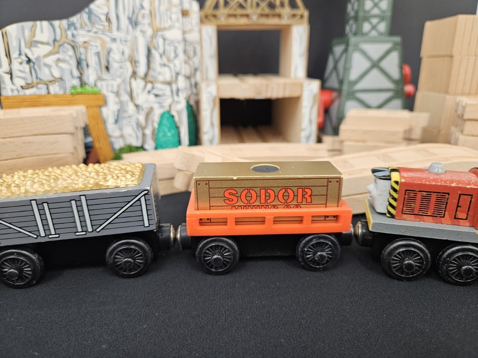 Vintage Thomas the Train Railway - SODOR MINING CO Bridge Overpass ...