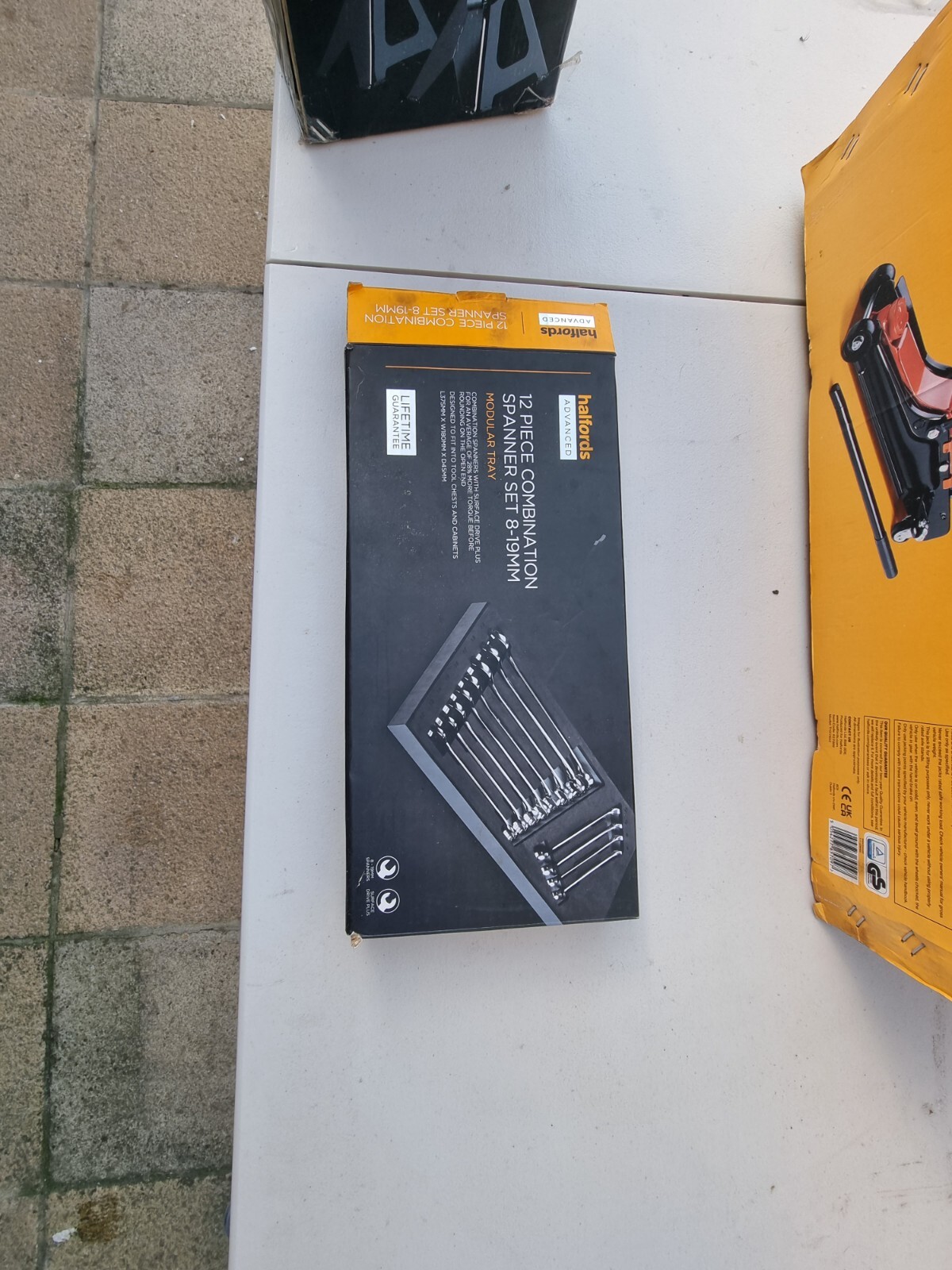 Halfords 2 Ton Axel Stands & a Hydraulic Trolley Floor Jack 12 prices ...