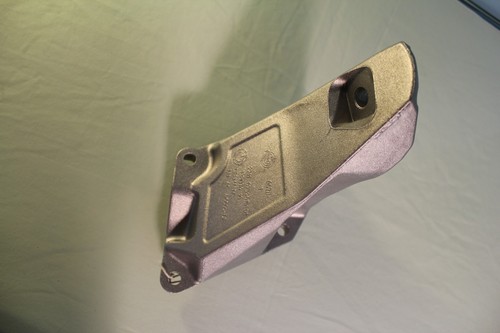 BMW E82 E88 ENGINE SUPPORT MOUNTING BRACKET 13807410 22116779370 | eBay