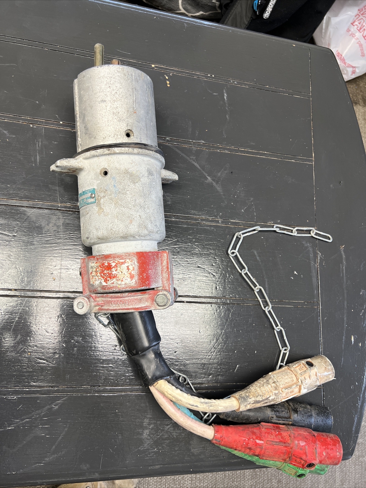 1-APPLETON AP20044E 200 AMP 3 WIRE 4 POLE POWERTITE PIN & SLEEVE CLAMP ...